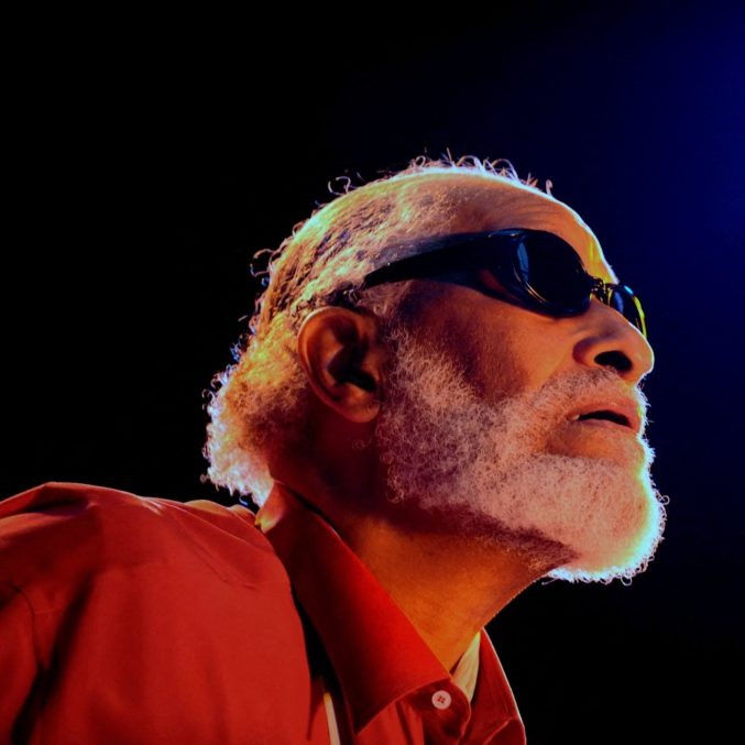 Jazz Giant Sonny Rollins, Towering Tenor Saxophonist, Dies at 95 - News ...